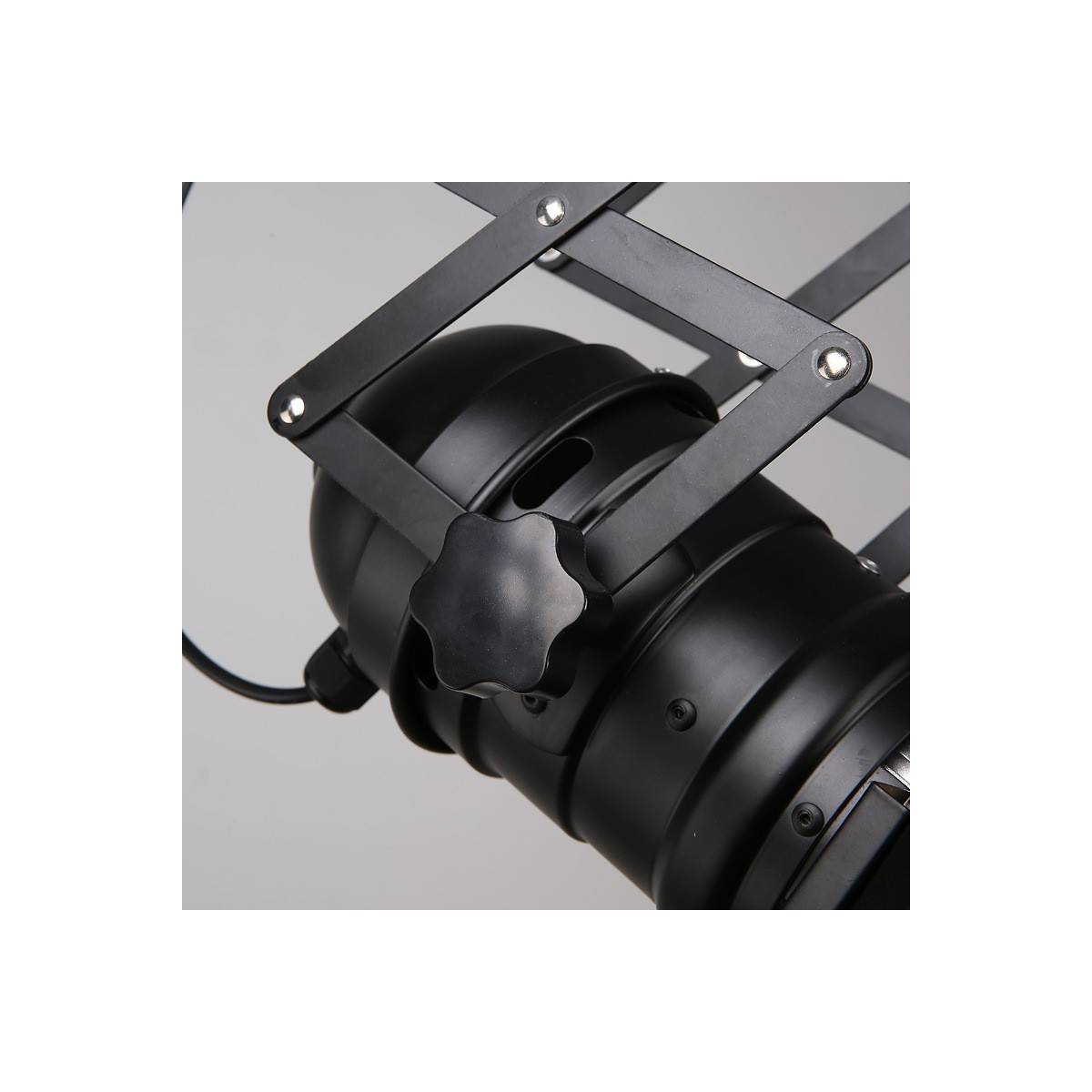 Extending and adjustable spotlight 1-phase track - Cinema