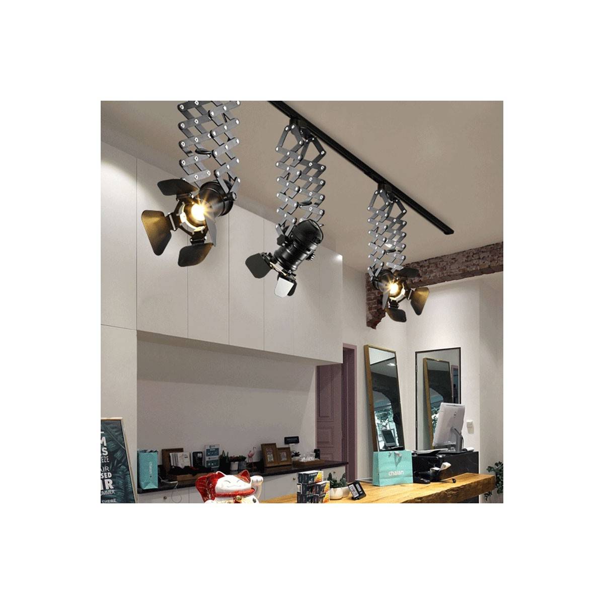 Extending and adjustable spotlight 1-phase track - Cinema