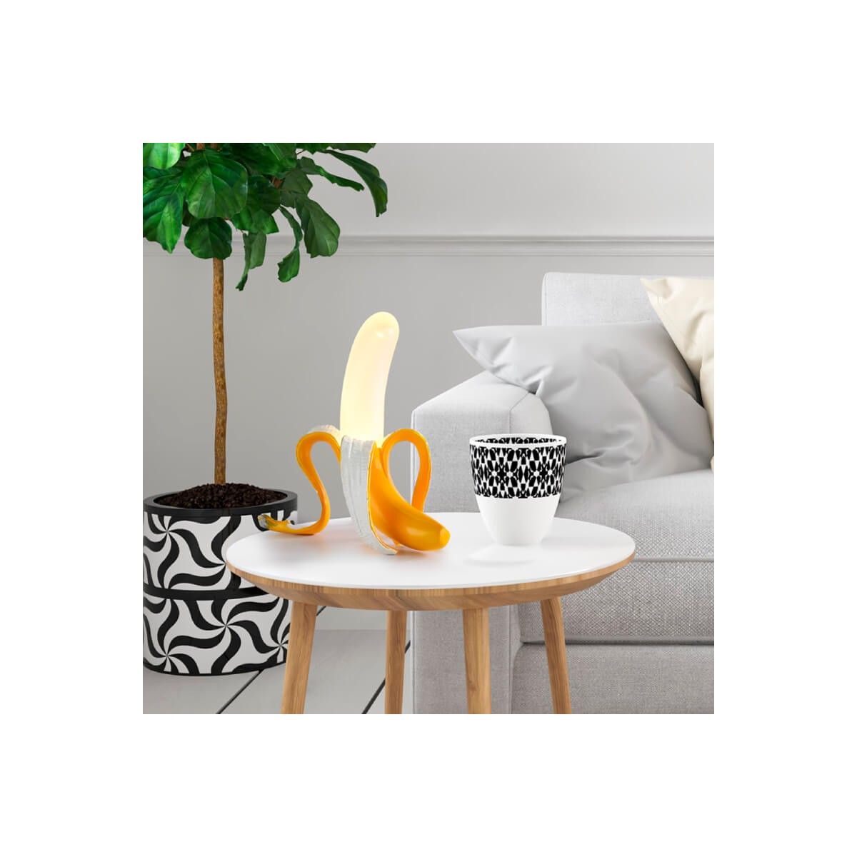 Banana table lamp // Inspiration BANANA LAMP - SELETTI