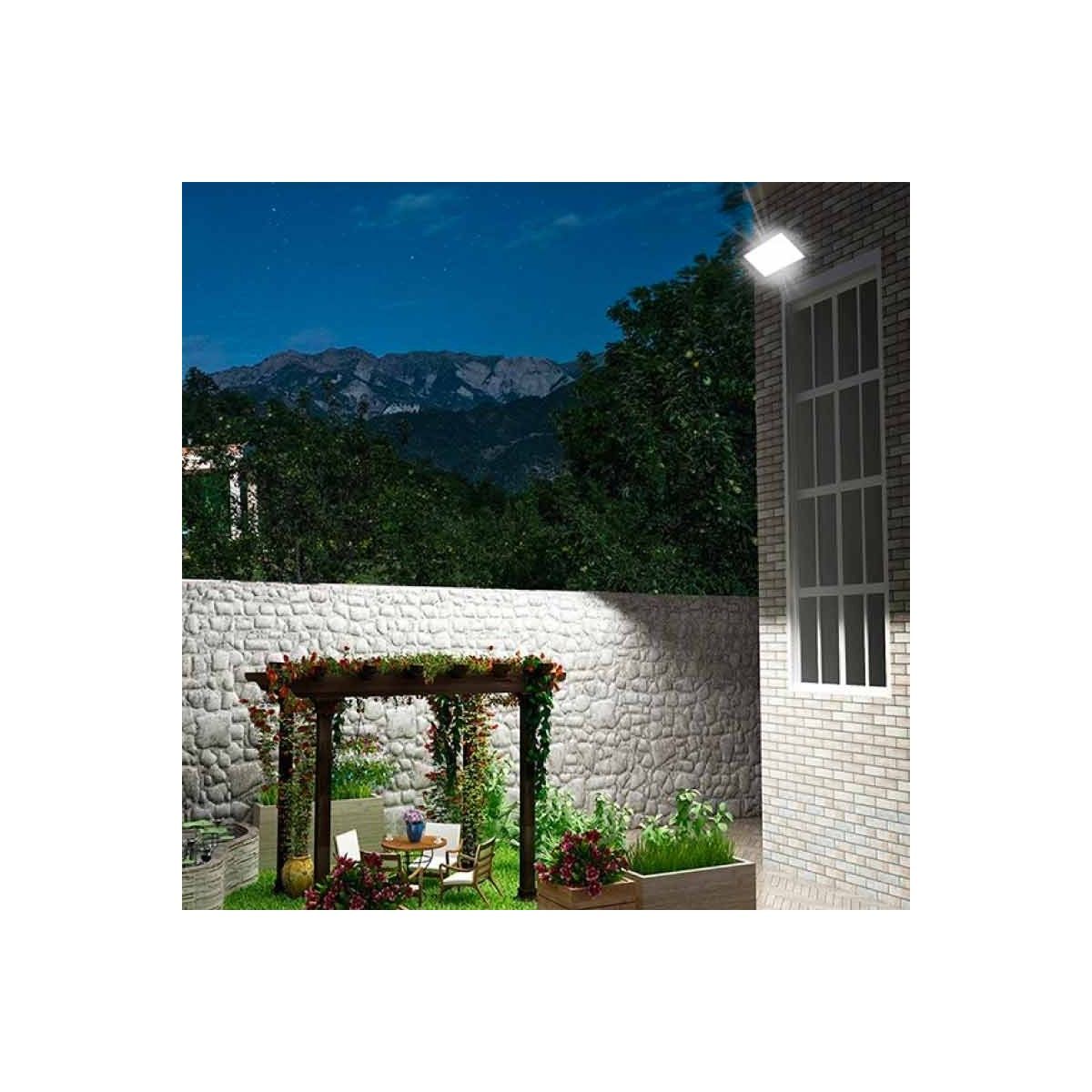 Solar LED projector + solar panel 20W