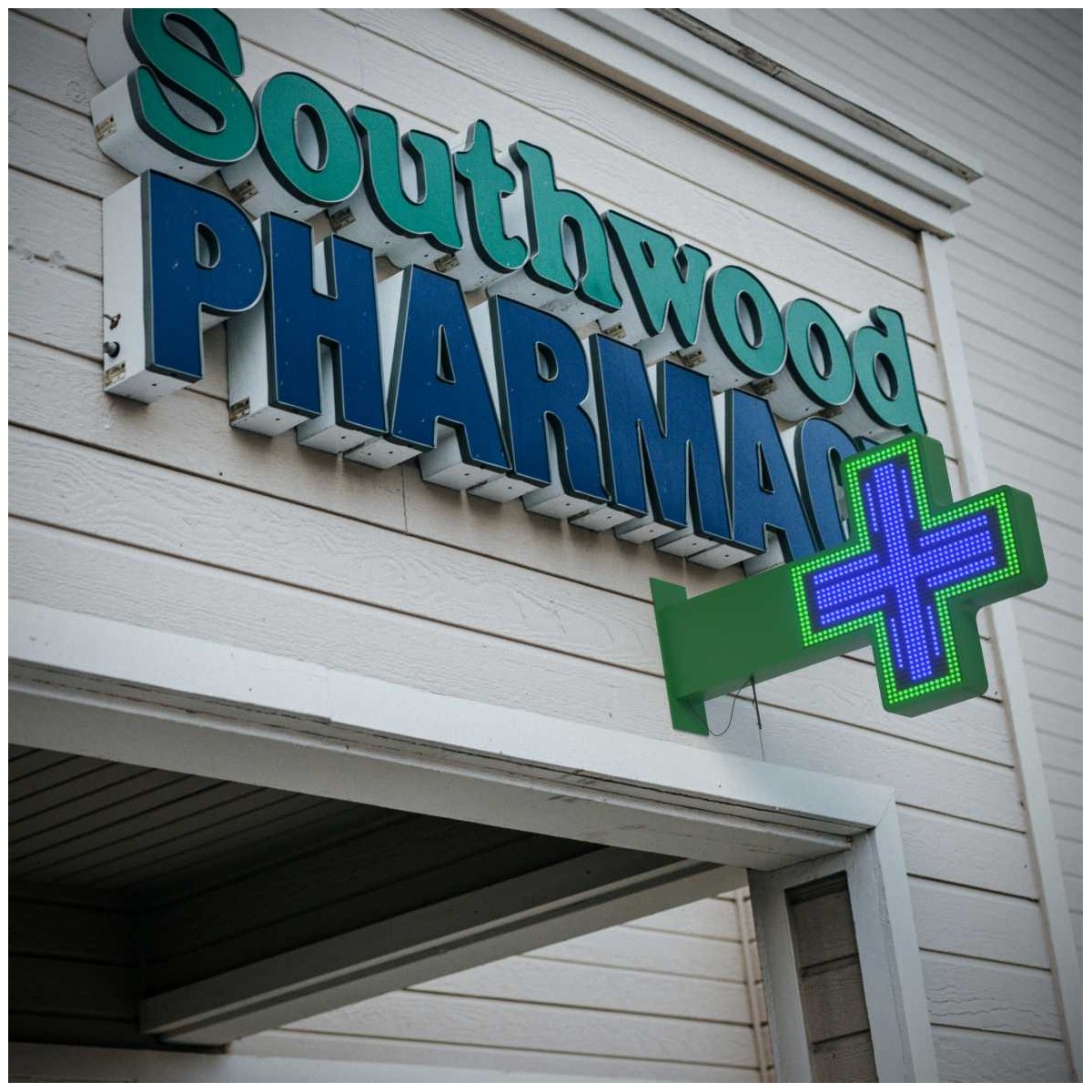 P6 Programmable Multicolor RGB LED Pharmacy Cross - Outdoor