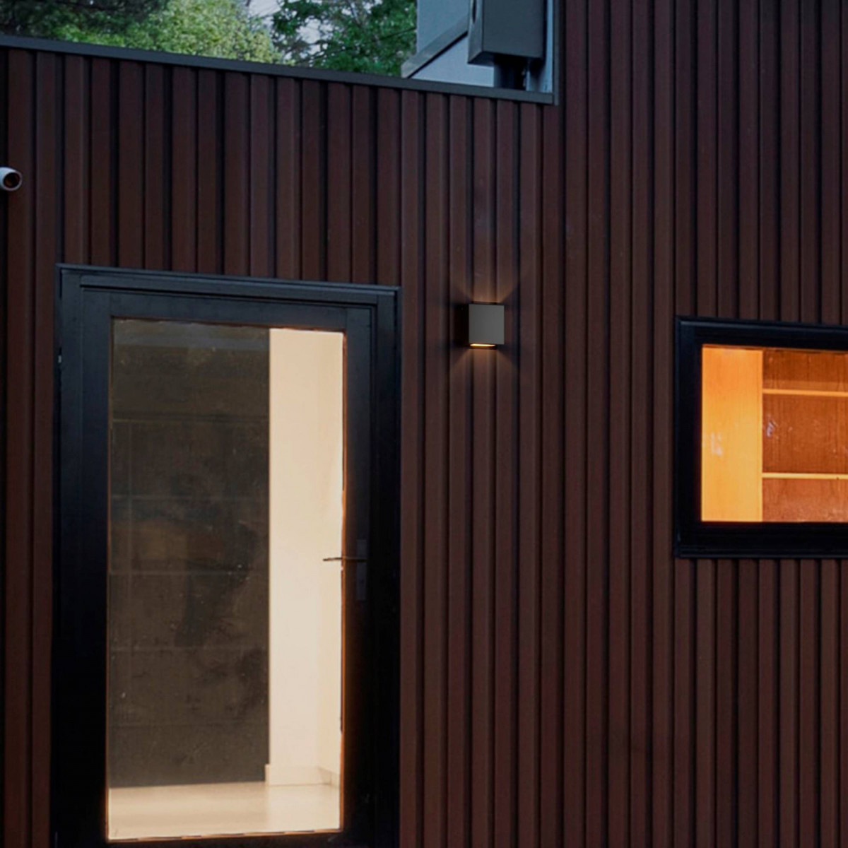 "Square 2" outdoor LED wall light -3W- IP54 -Two-sided light