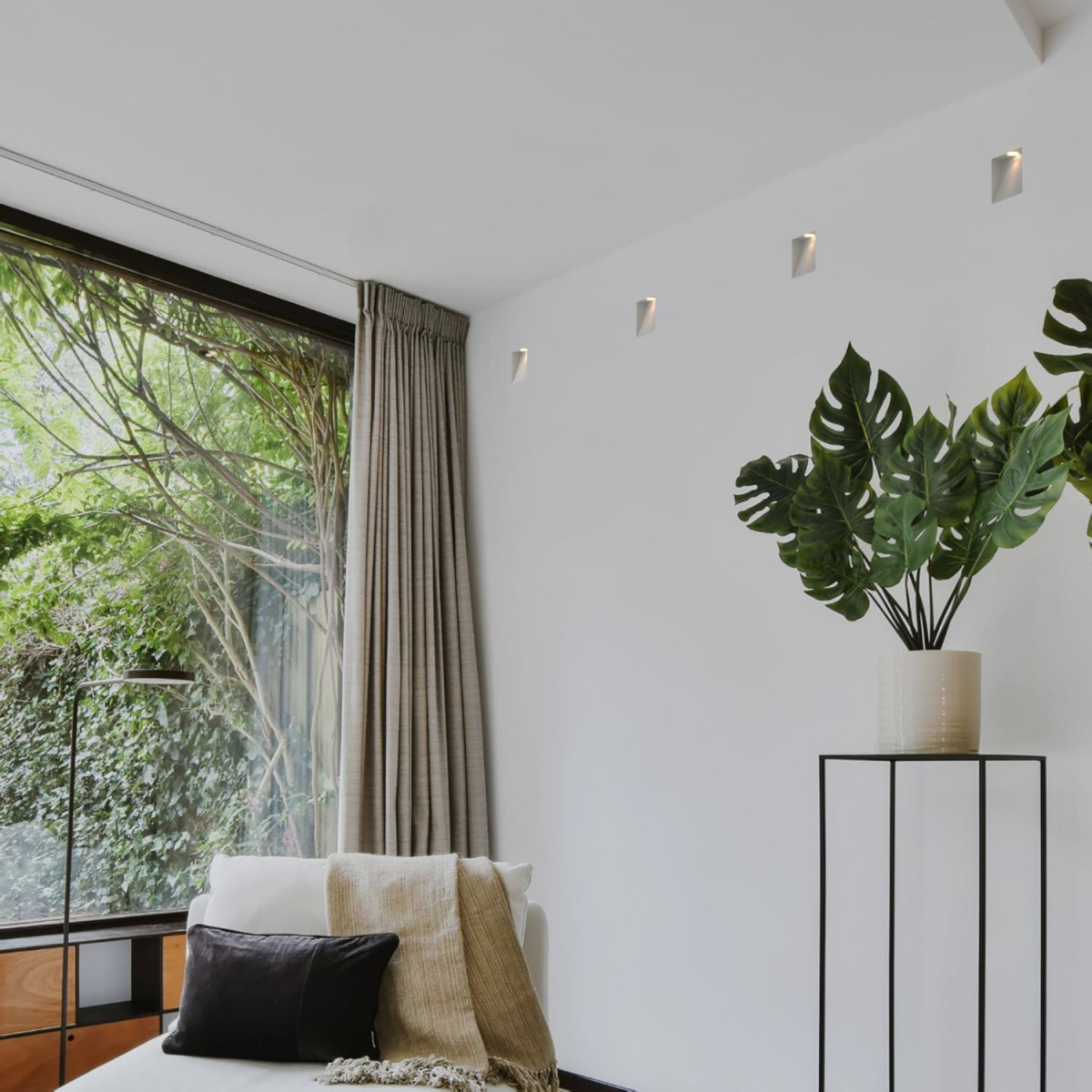 Trimless plaster recessed wall light "MUR" 1W