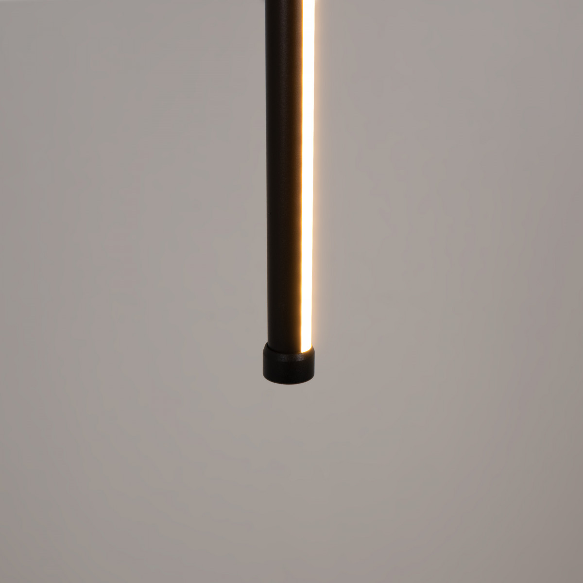 Vertical LED pendant lamp for magnetic track - 48V - 12W - 2800K - Black